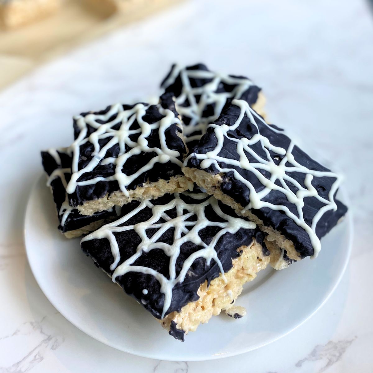 Spiderweb Rice Krispie Treats (No-Bake Halloween Fun!) - PrettyPastelitos