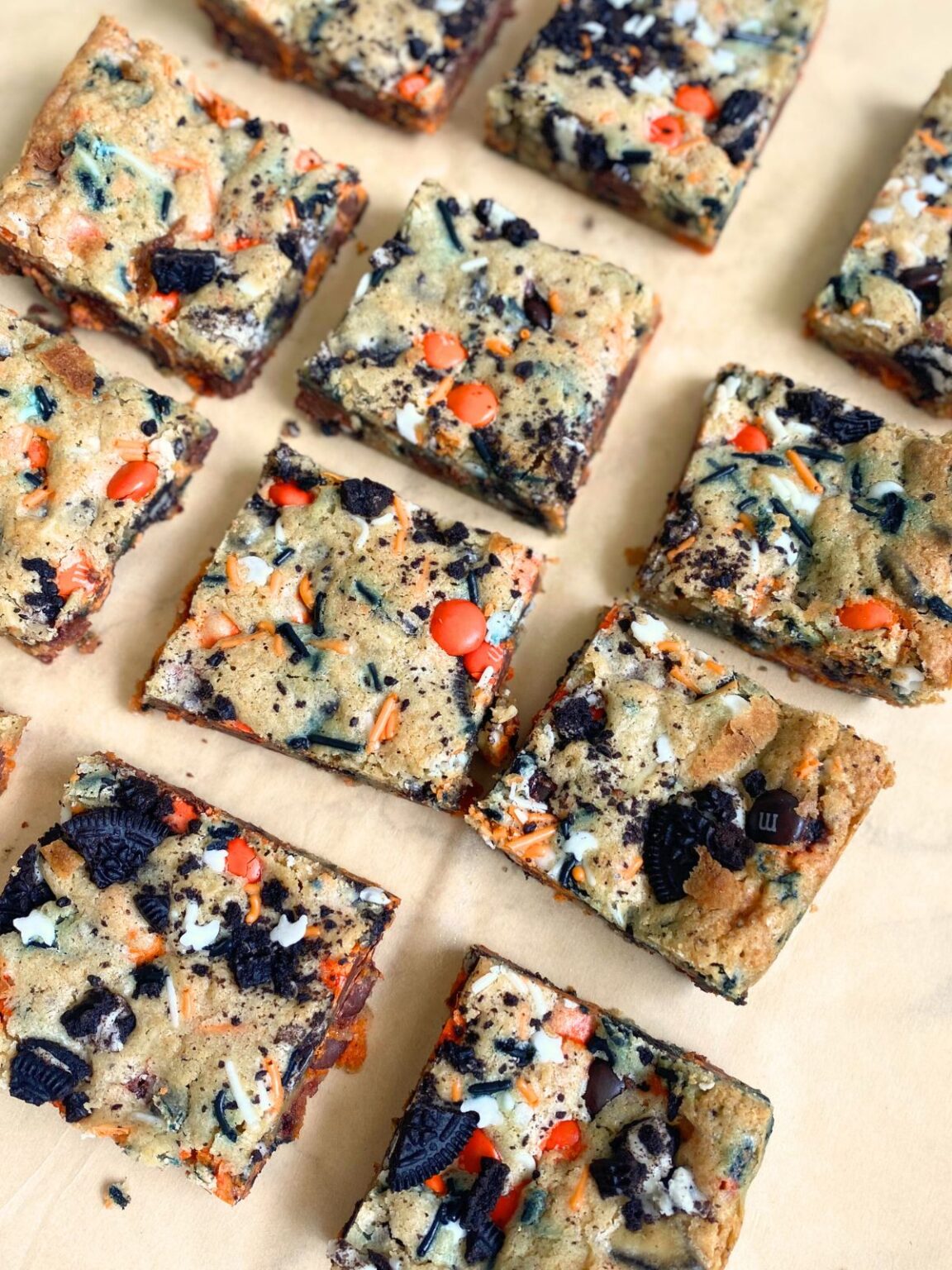 20+ Easy Dessert Bars & Bites Anyone Can Make - PrettyPastelitos