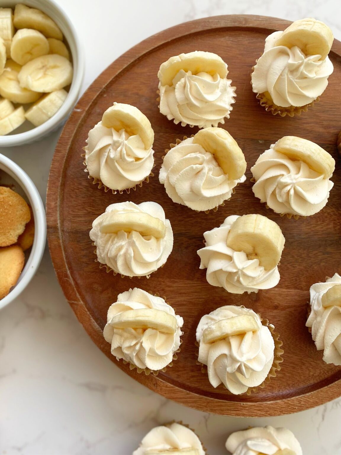 20+ Easy Dessert Bars & Bites Anyone Can Make - PrettyPastelitos